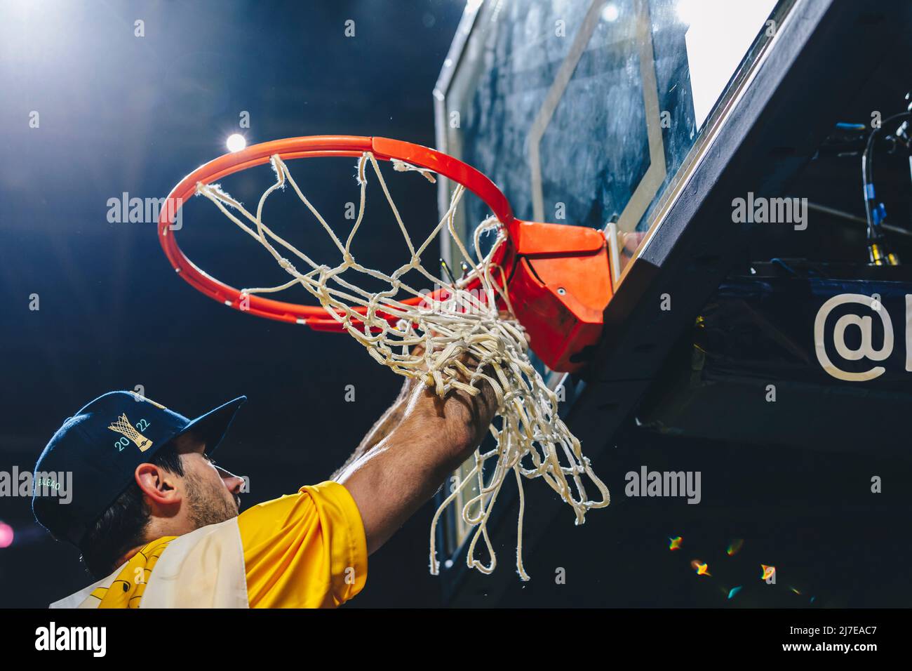 Cutting net final four hi-res stock photography and images - Alamy