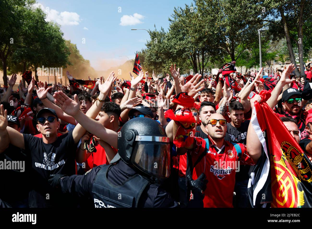 Rcd mallorca fans hi-res stock photography and images - Alamy