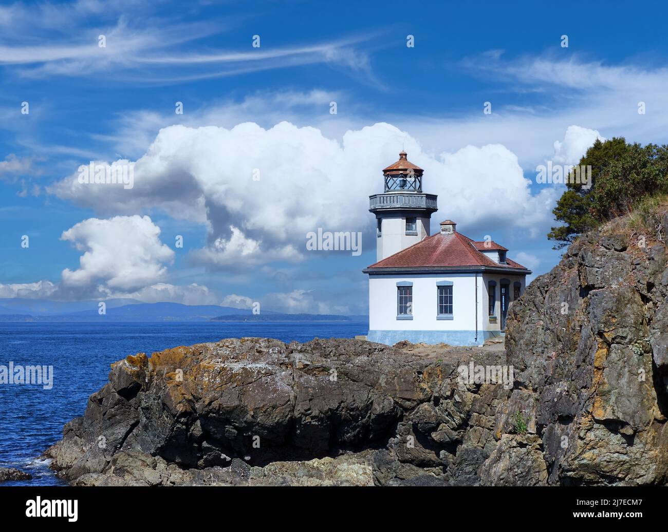 Lighthouse on the Puget Sound of Washington state during nice day with ...