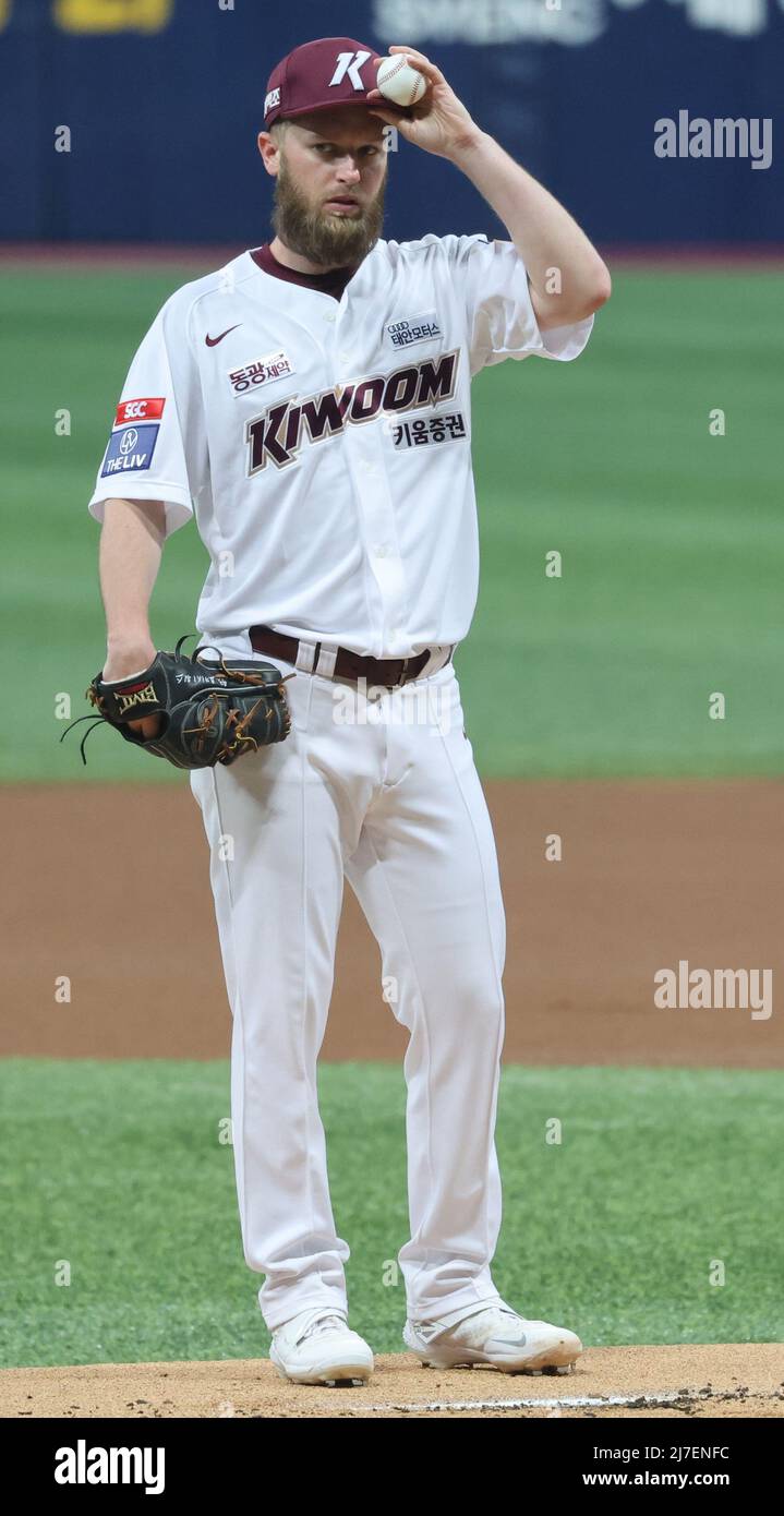 Seoul, South Korea, 09th May, 2022. Baseball: Kiwoom Heroes vs. SSG ...