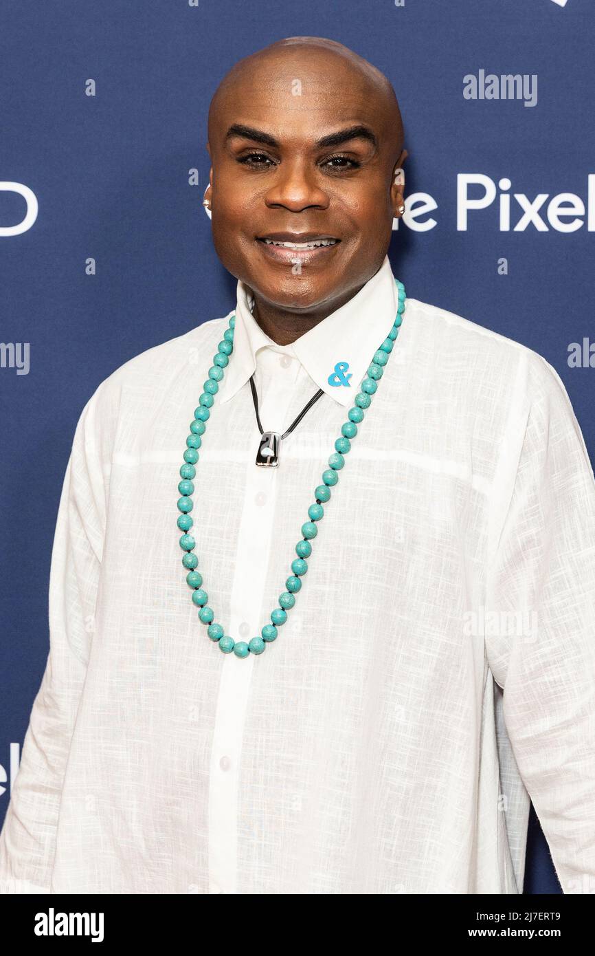 Nathan Lee Graham attends 33rd Annual GLAAD Media Awards at Hilton ...