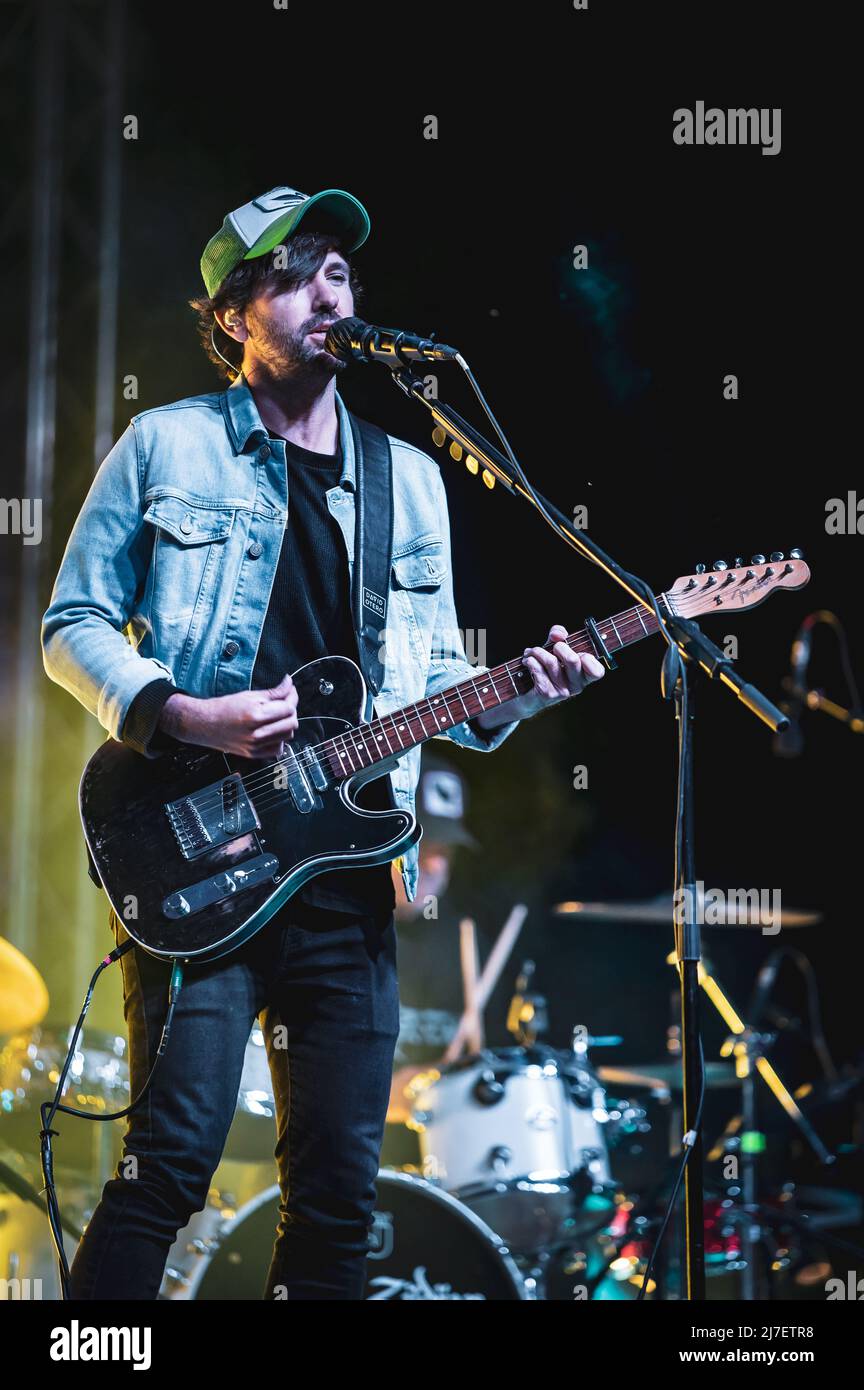 Concierto de David Otero en #LasNochesDelEbro Stock Photo - Alamy