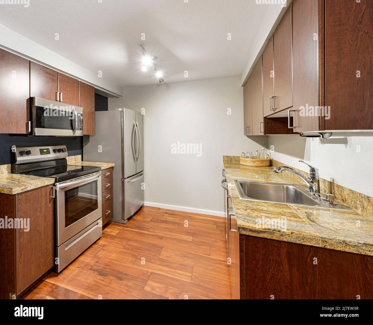 Modern residential kitchen interior Stock Photo - Alamy