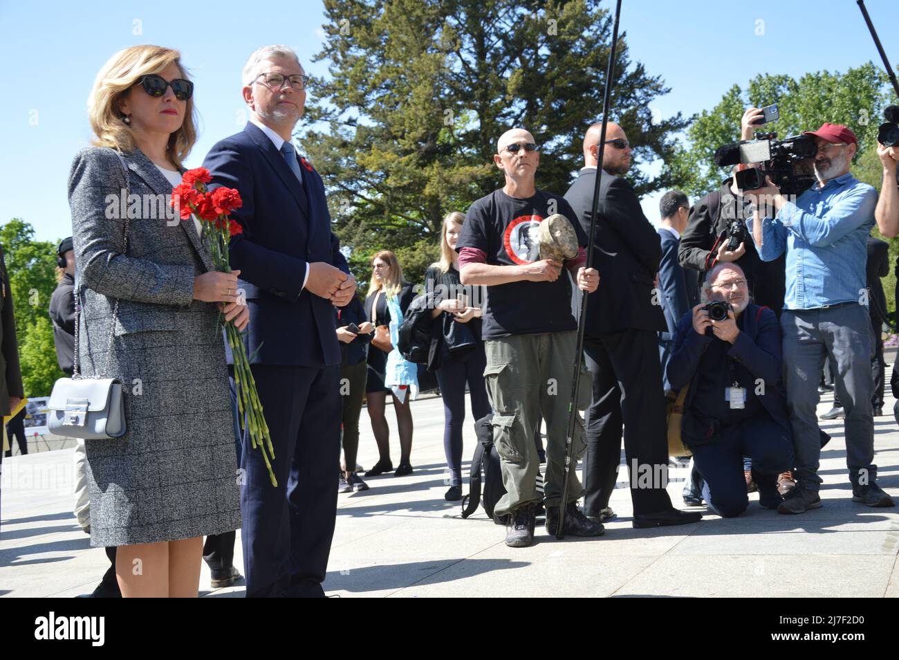 Ambassador of Ukraine to Germany Andrij Melnyk and his wife Switlana ...