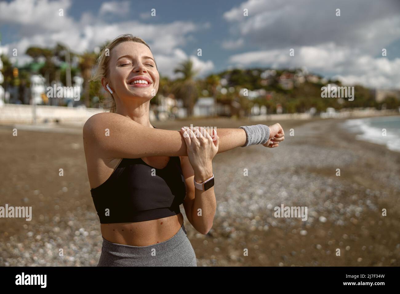 Daily fitness hi-res stock photography and images - Alamy