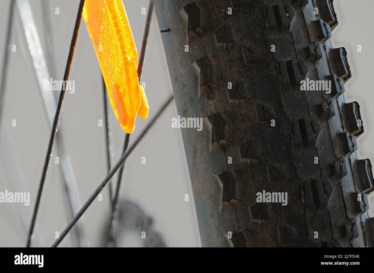 Bicycle spokes reflector hi-res stock photography and images - Alamy