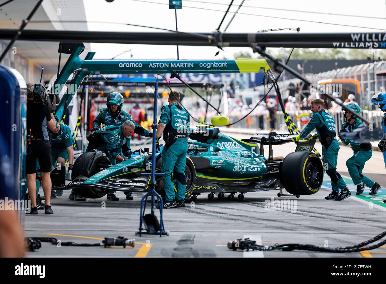 #5 Sebastian Vettel (DEU, Aston Martin Aramco Cognizant F1 Team), F1 ...