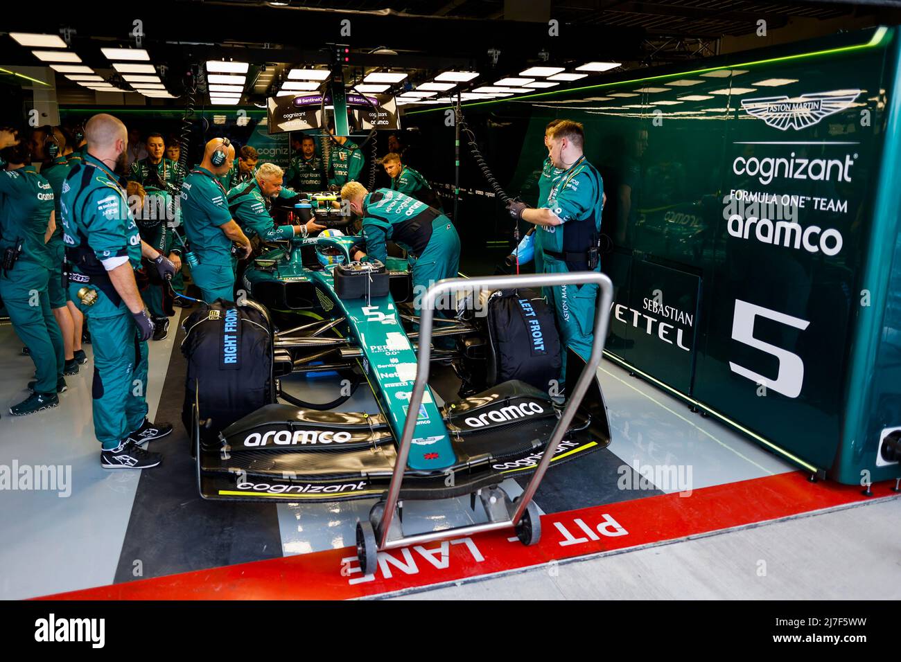 #5 Sebastian Vettel (DEU, Aston Martin Aramco Cognizant F1 Team), F1 ...