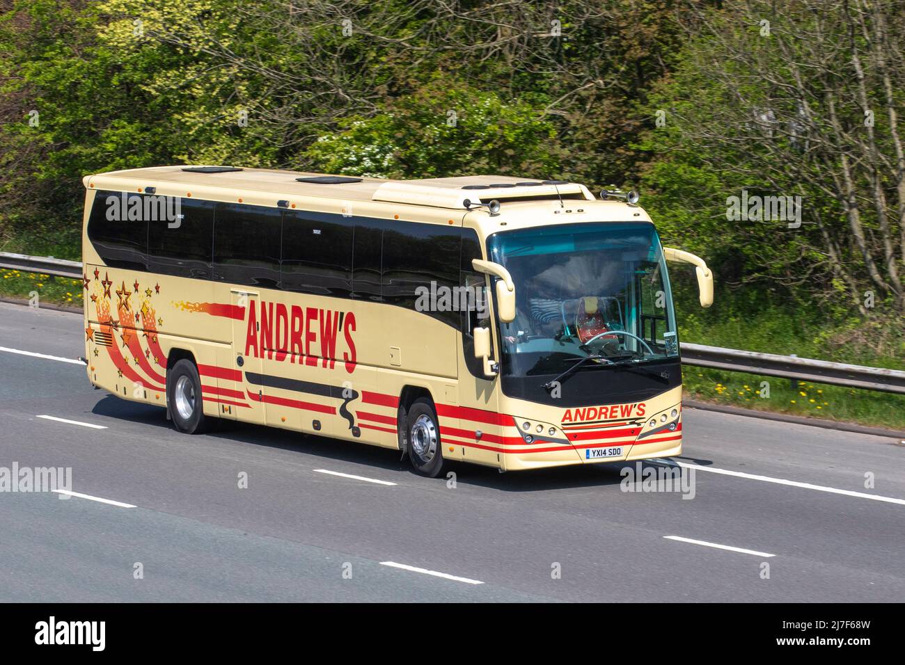Andrew's Coach travel: 2014 Cream Volvo B9R E4 93600cc diesel single ...