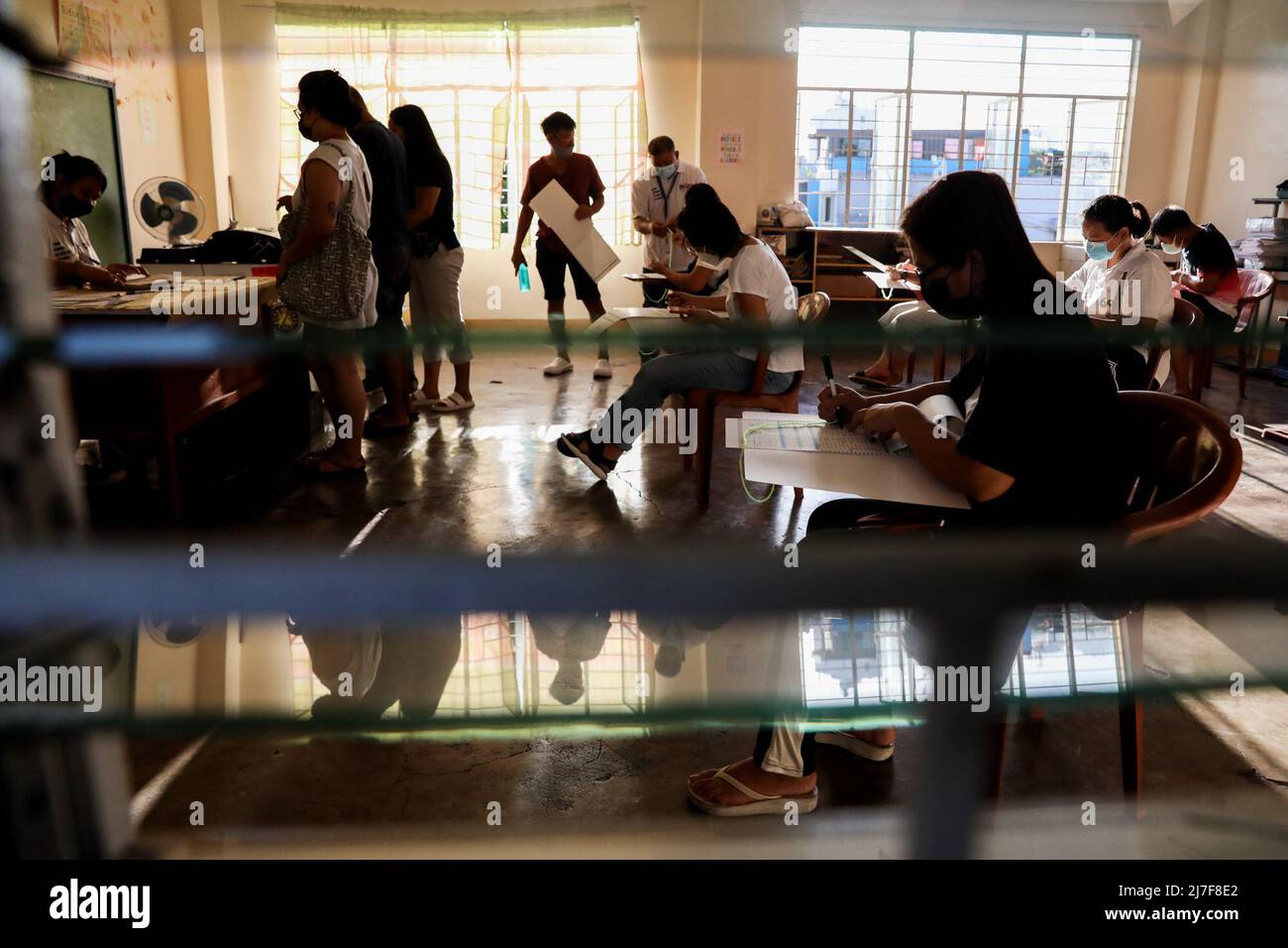 Manila, Philippines. 9th May, 2022. People cast their votes inside a ...