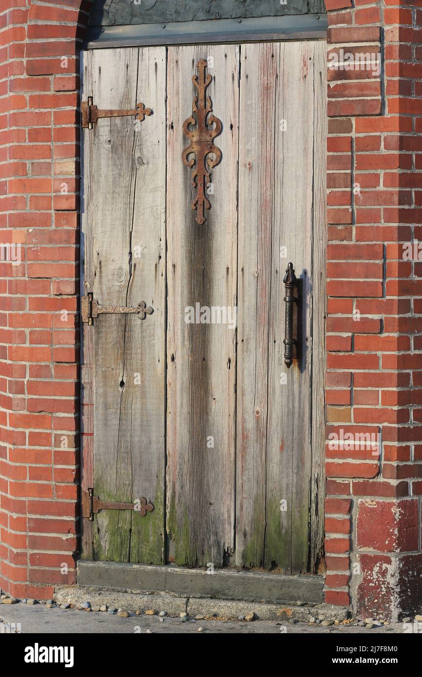 Vintage worn wooden door Stock Photo - Alamy