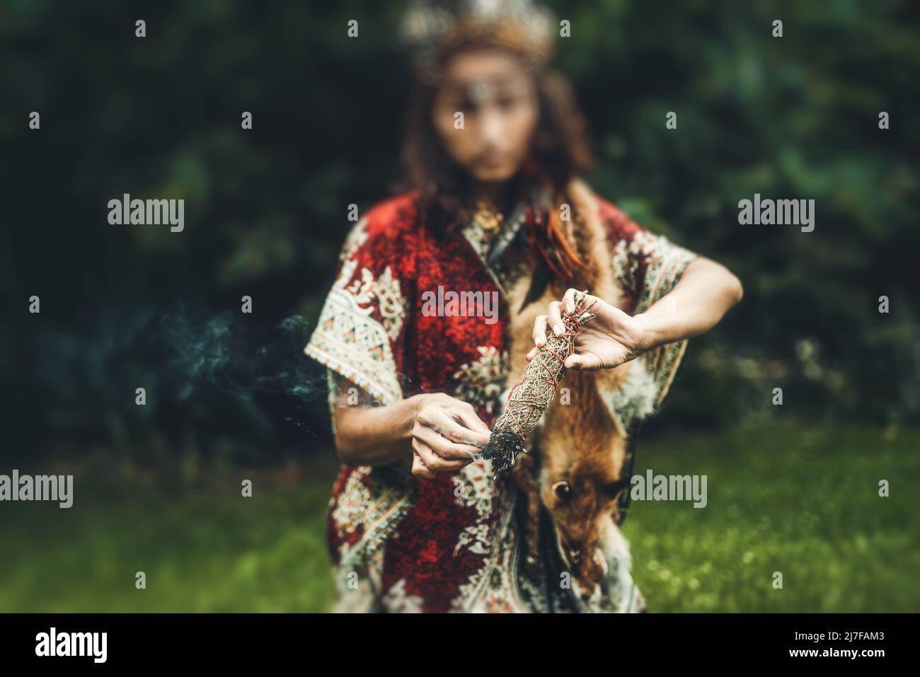 Native smudging ceremony hi-res stock photography and images - Alamy