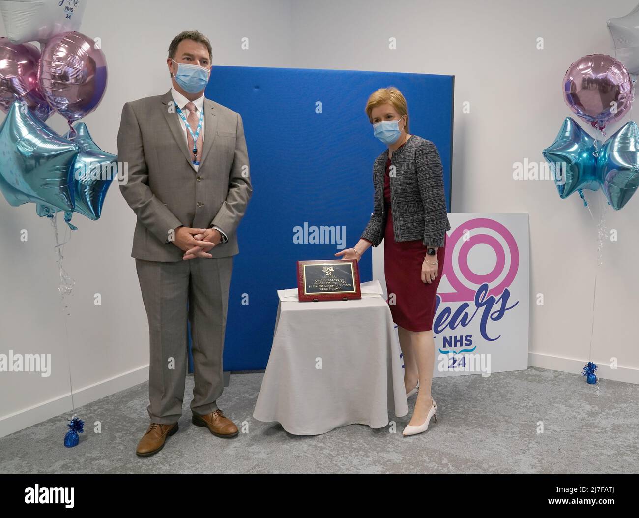 Scotland's First Minister Nicola Sturgeon with NHS 24 Chief Executive ...