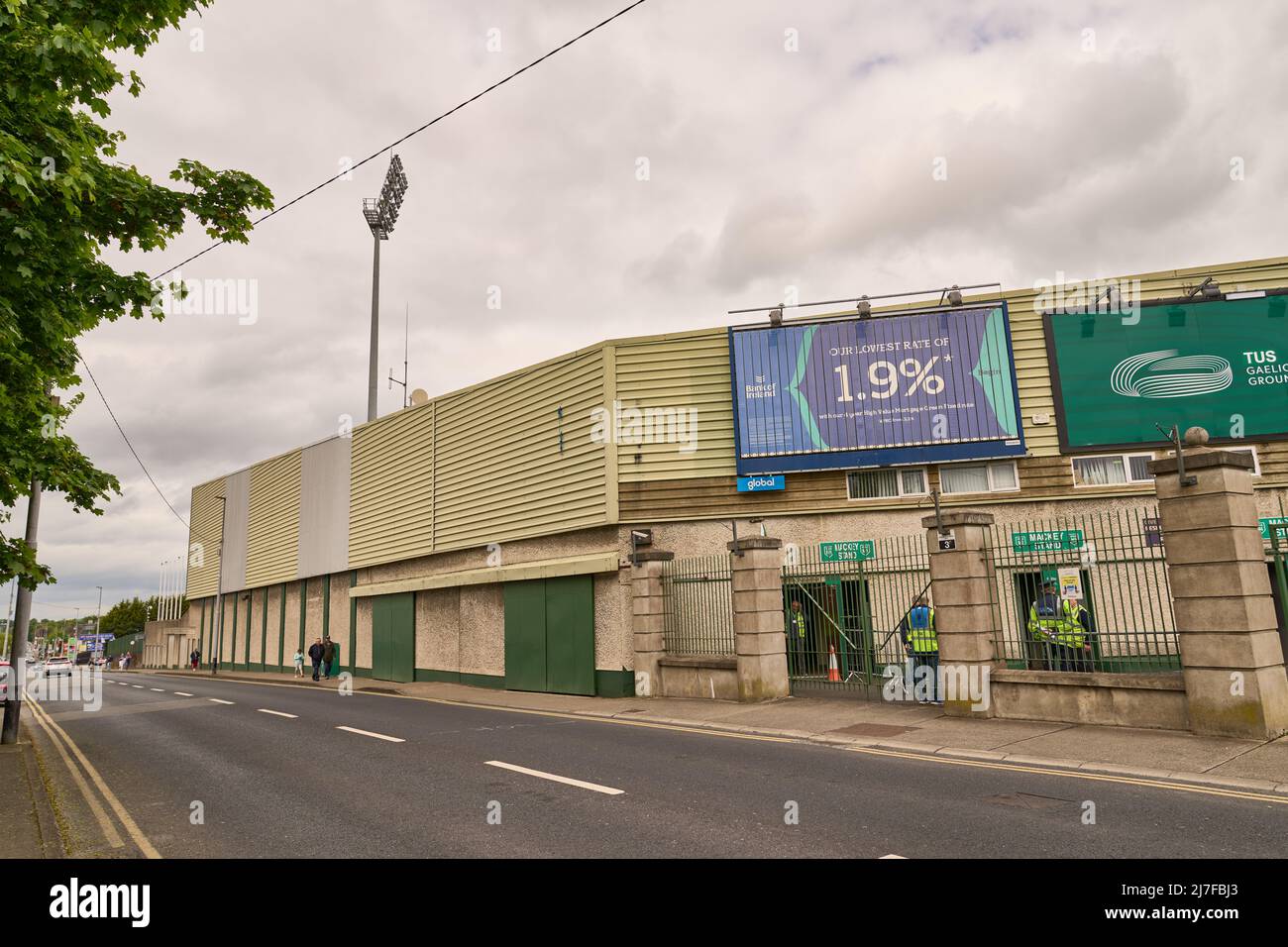 Limerick hurling gaelic grounds hi-res stock photography and images - Alamy
