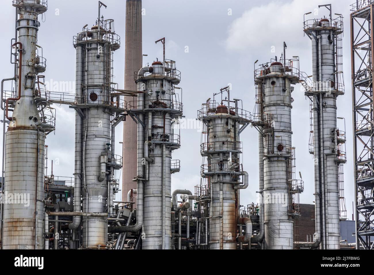 Cracking towers at petrochemical plant Stock Photo - Alamy