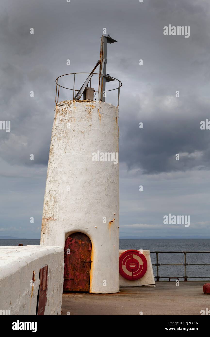 Girvan Harbour Lighthouse, Ayrshire, Scotland Stock Photo - Alamy