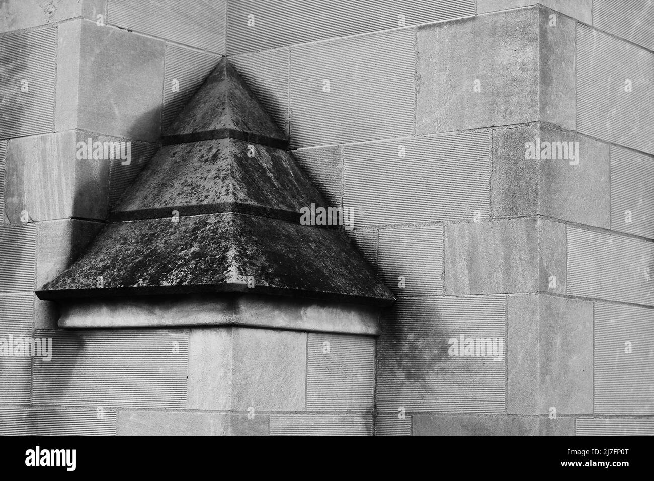 Roof corner detail Black and White Stock Photos & Images - Alamy
