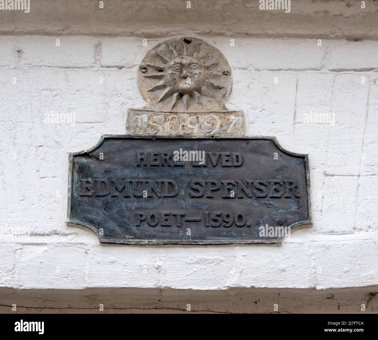 Edmund spenser hi-res stock photography and images - Alamy