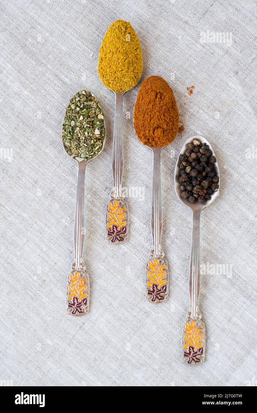 Indian silver spoons hi-res stock photography and images - Alamy