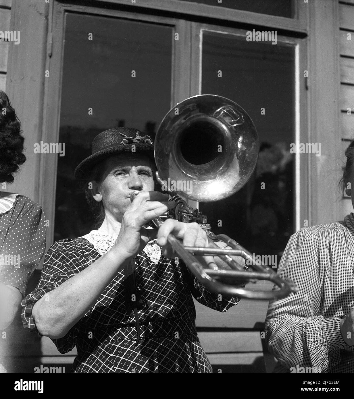 Noice band hi-res stock photography and images - Alamy