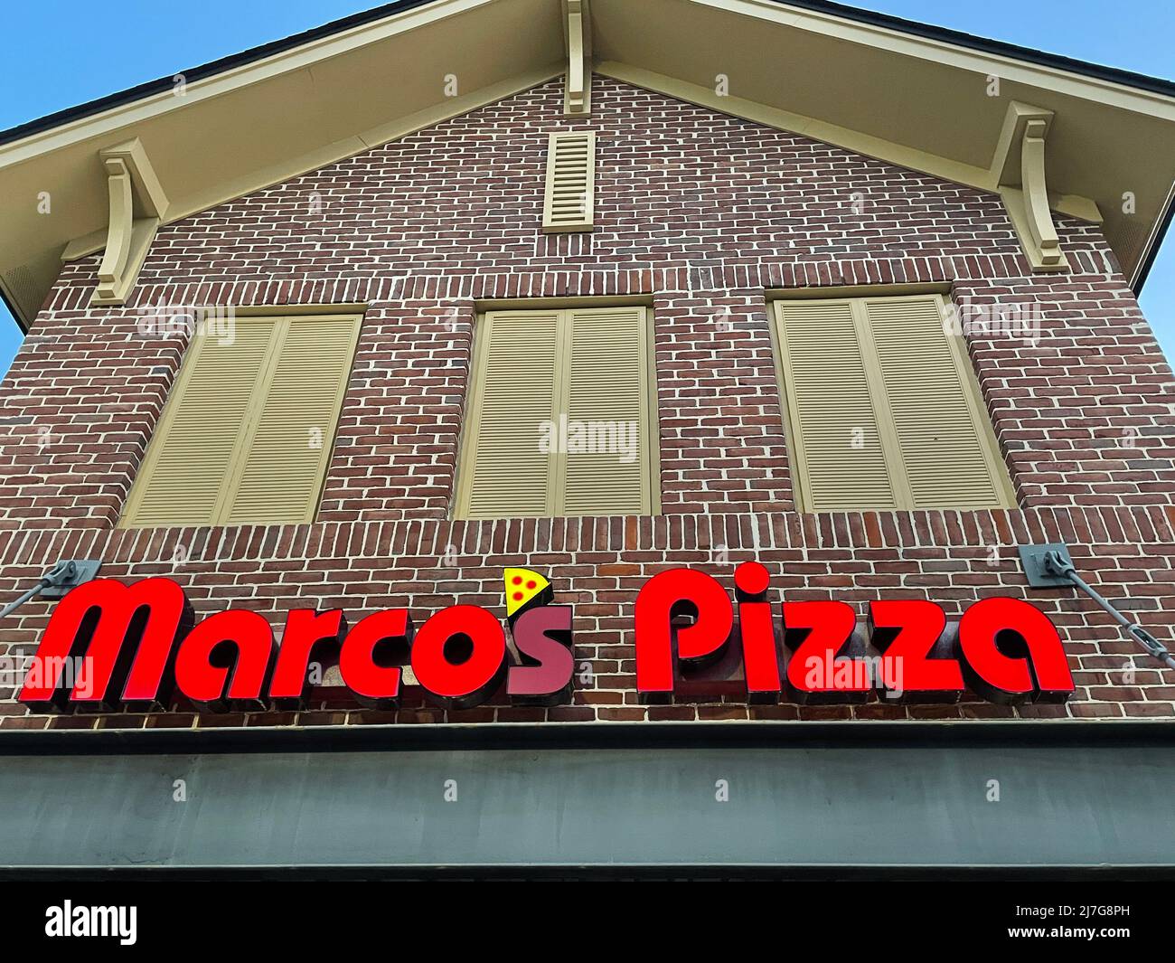 Marcos pizza exterior hi-res stock photography and images - Alamy