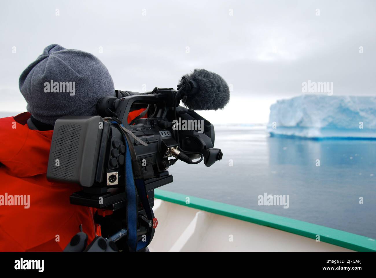 Filming documentary hi-res stock photography and images - Alamy