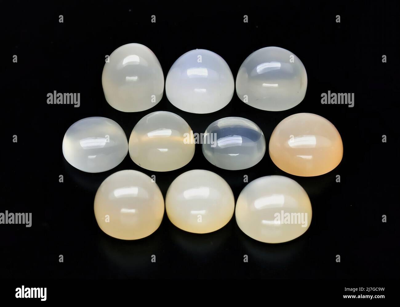 White moonstone hi-res stock photography and images - Alamy