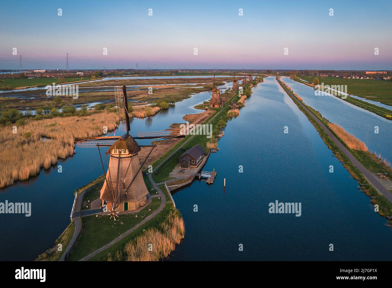 Unesco Werelderfgoed Kinderdijk Molens, Aerial view of Ancient ...