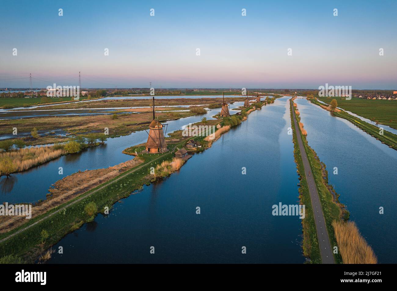 Unesco Werelderfgoed Kinderdijk Molens, Aerial view of Ancient ...