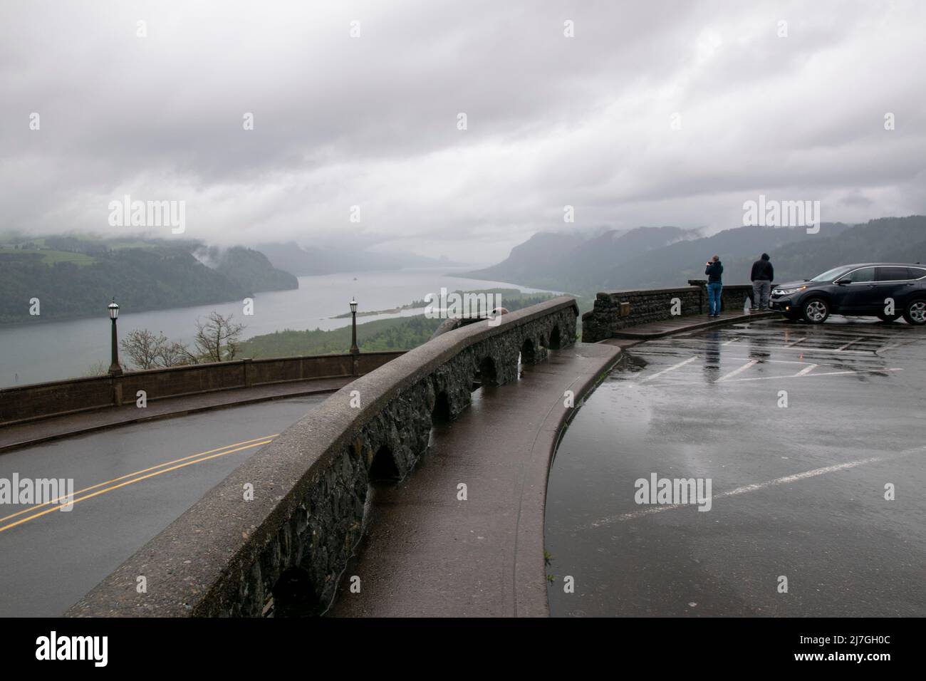 Gorge with cloud cover hi-res stock photography and images - Alamy