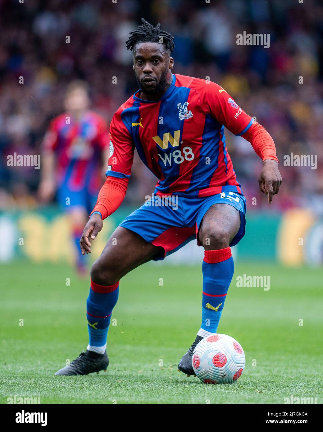LONDON, ENGLAND - MAY 07: Jeffrey Schlupp during the Premier League ...