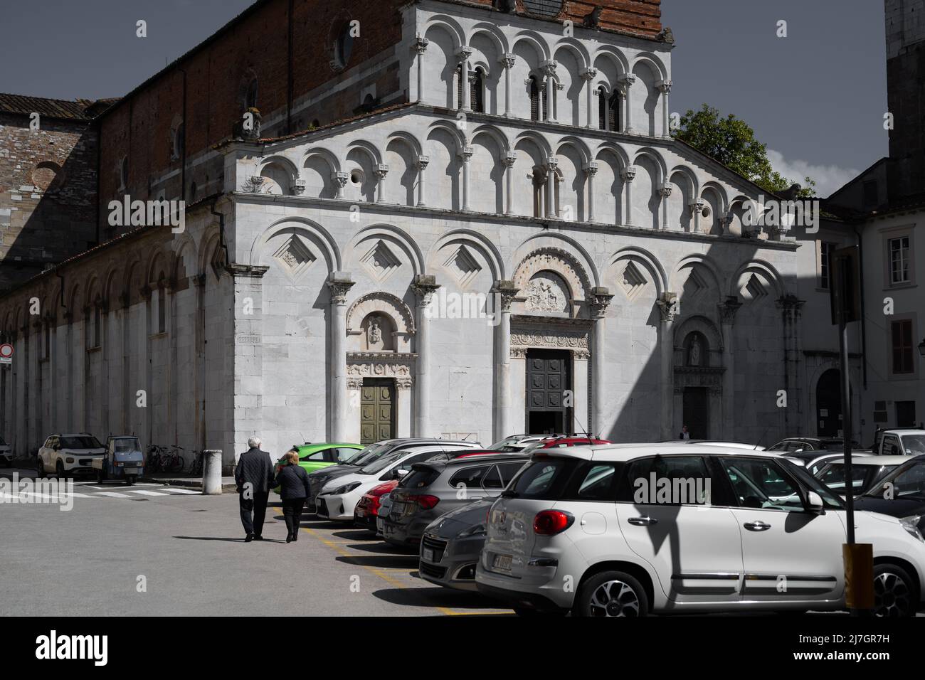 Chiesa di Santa Maria Forisportam in Lucca Stock Photo - Alamy