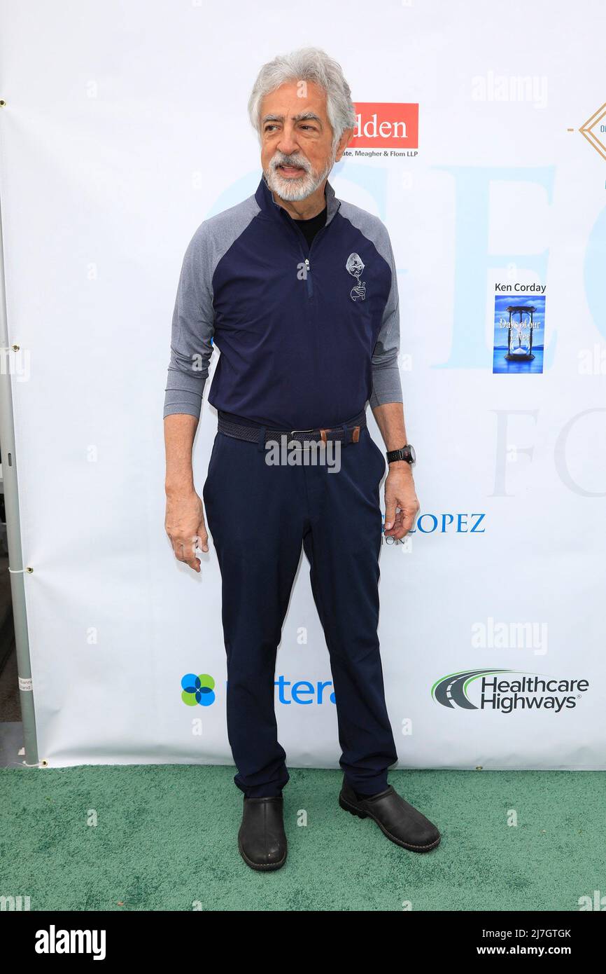 Burbank, CA. 2nd May, 2022. Joe Mantagna in attendance for George Lopez ...