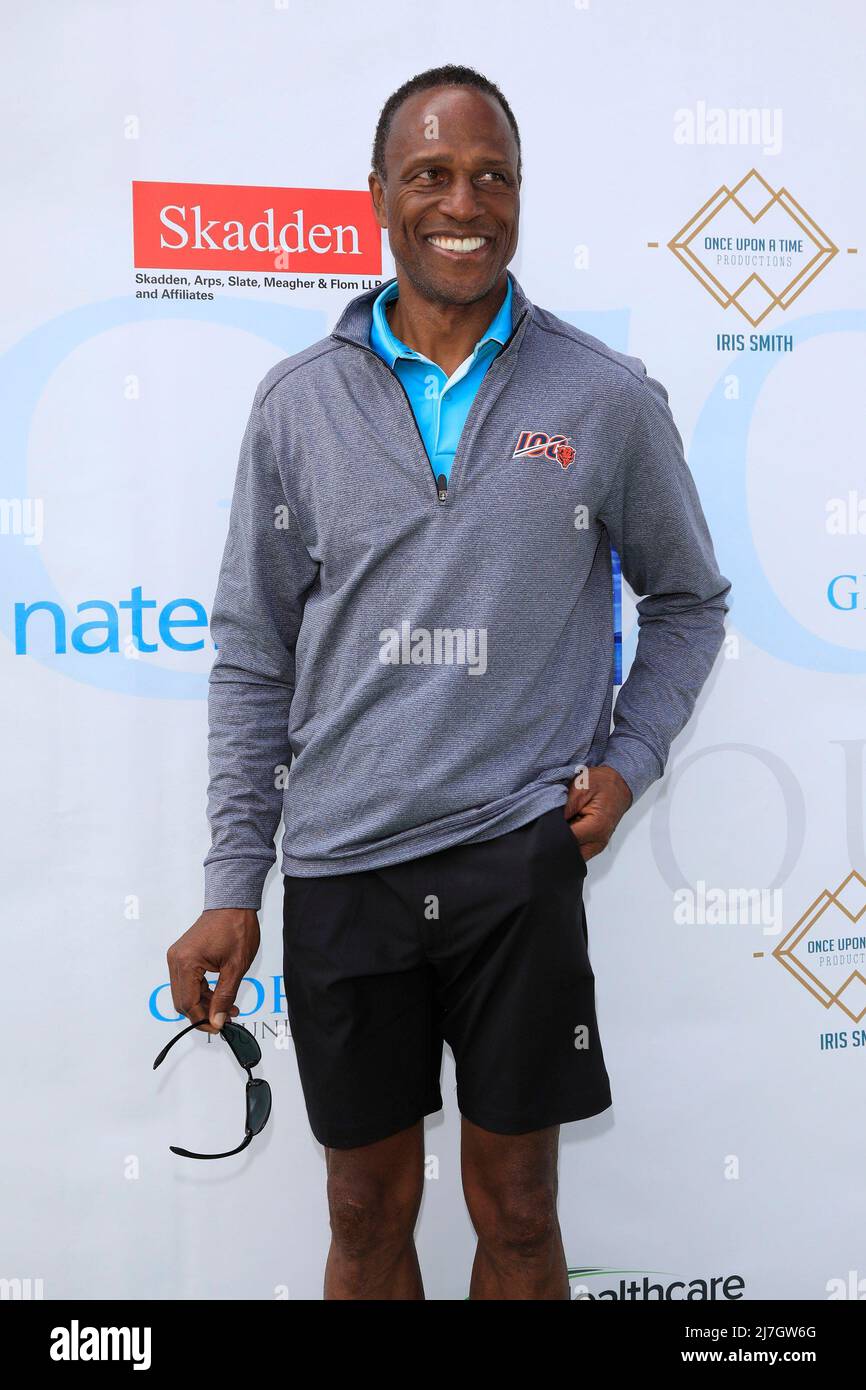 Burbank, CA. 2nd May, 2022. Willie Gault in attendance for George Lopez ...