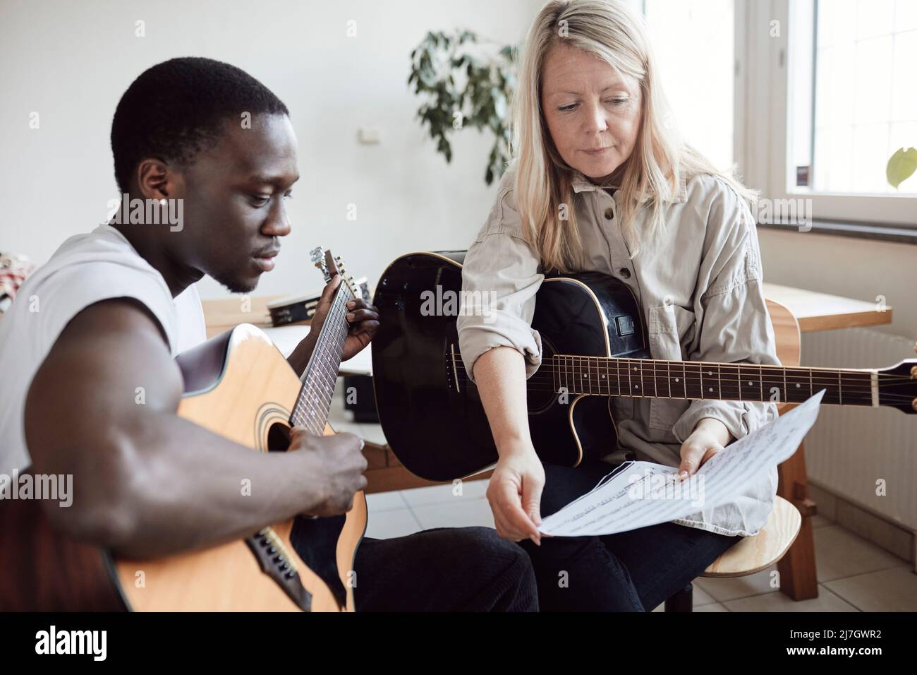 Musical classes hi-res stock photography and images - Alamy
