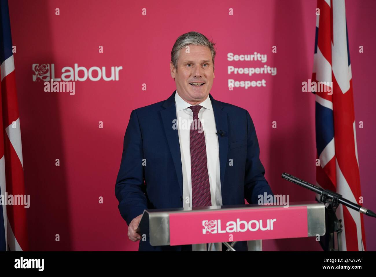 Labour leader Sir Keir Starmer makes a statement at Labour Party ...