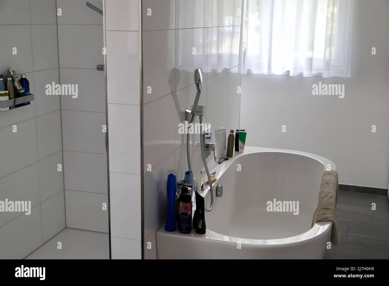 Bathing basin hi-res stock photography and images - Alamy