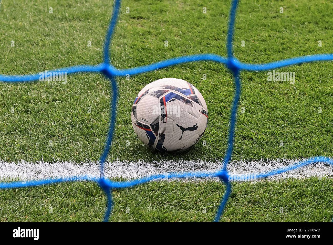 Hawkeye ball setup before the game Stock Photo - Alamy