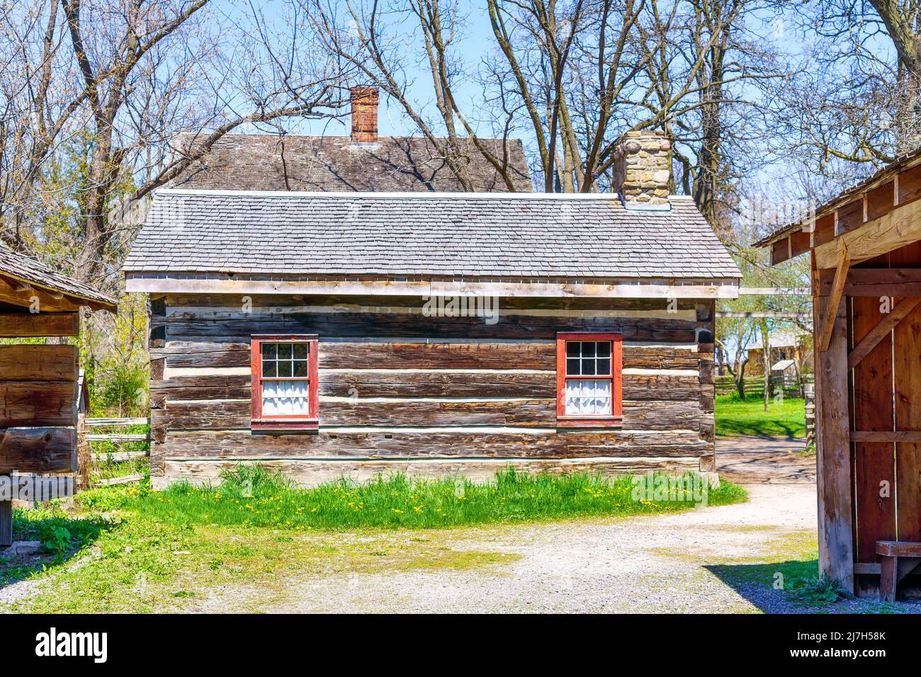 Pioneer building hi-res stock photography and images - Alamy