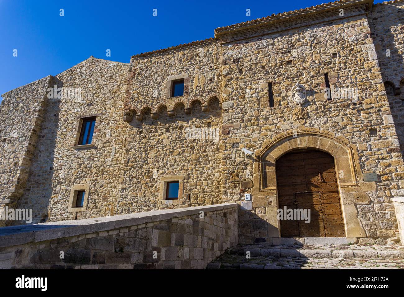Civitacampomarano, Molise. The castle Stock Photo - Alamy