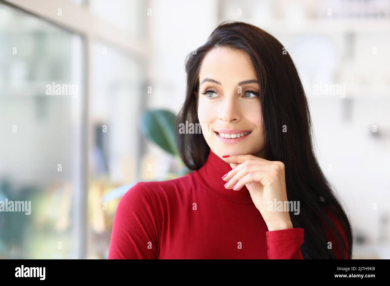 Attractive young lady hi-res stock photography and images - Alamy