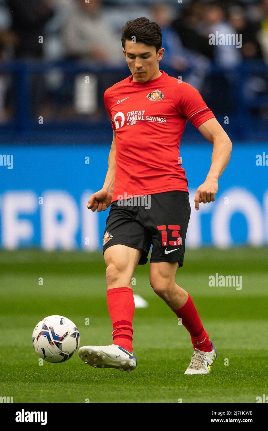 Luke O'Nien #13 of Sunderland during the pre-game warmup Stock Photo ...