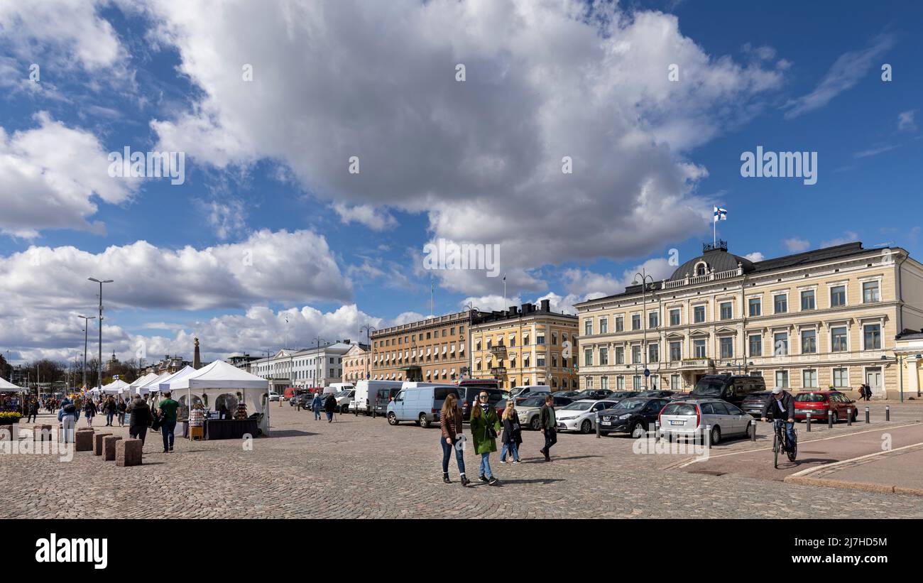 Helsinki market square hi-res stock photography and images - Alamy