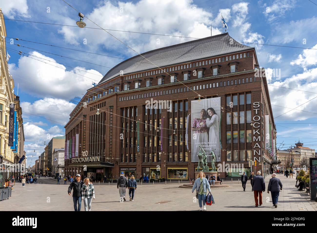 Helsinki finland group people walking hi-res stock photography and ...