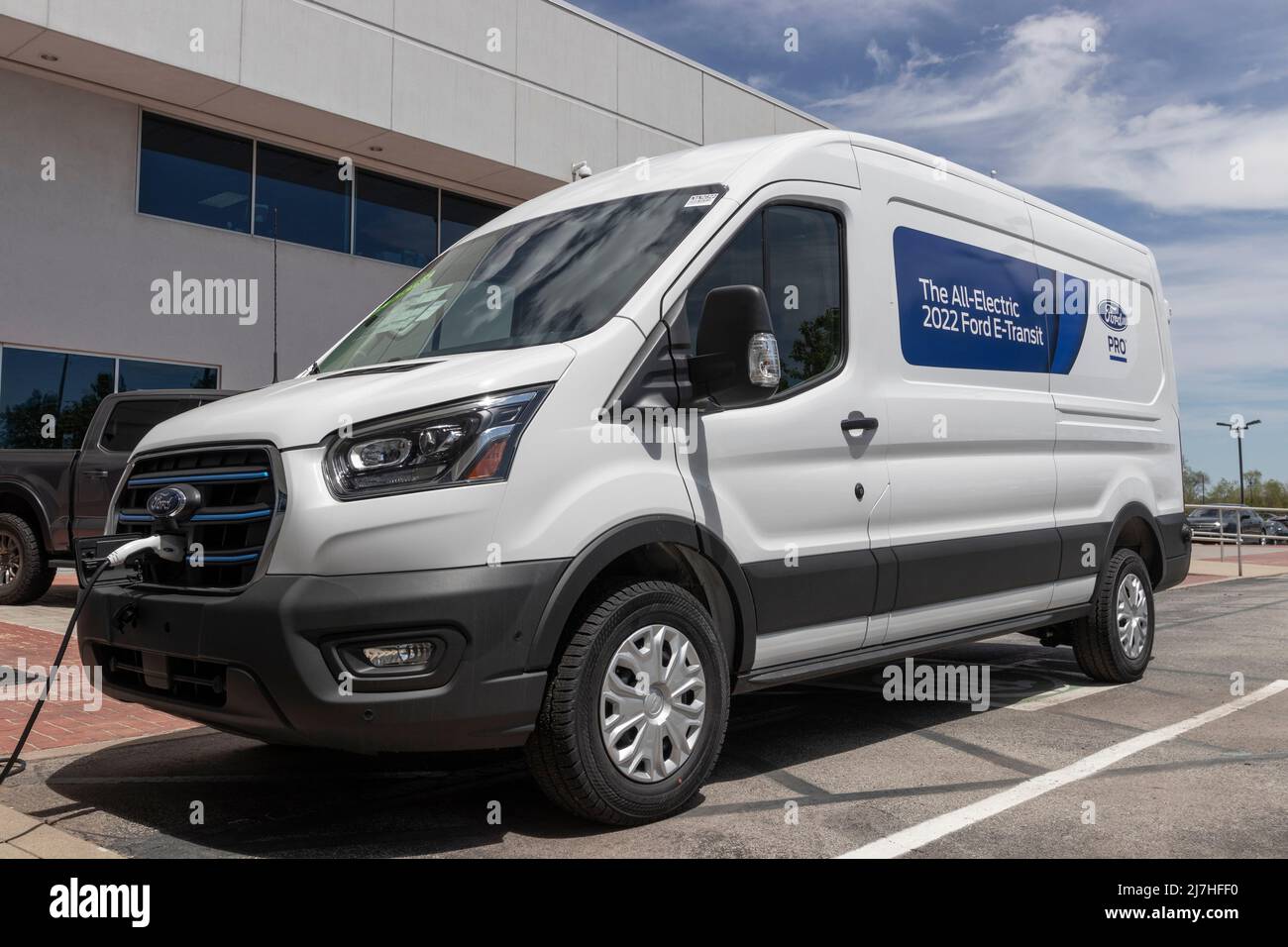 Ford Cargo Van 2022