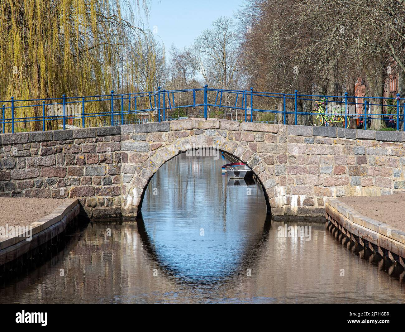 Stone Bridge Railing High Resolution Stock Photography and Images - Alamy