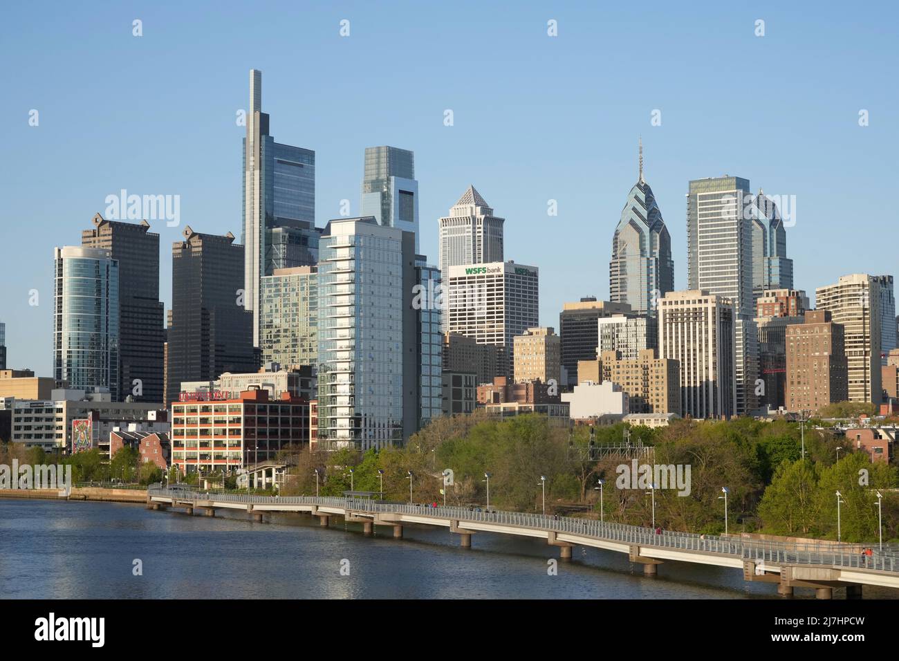 The downtown Philadelphia skyline and the Schuykill River, Friday ...