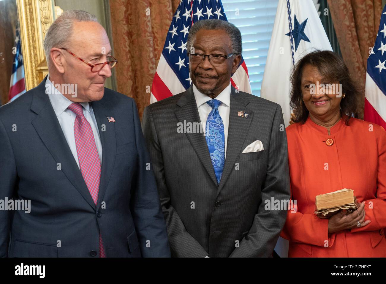 Joyce perry hi-res stock photography and images - Alamy