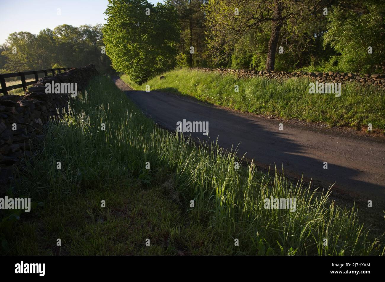 UNITED STATES - May 9, 2022: Sunrise along Quaker Lane near the village ...
