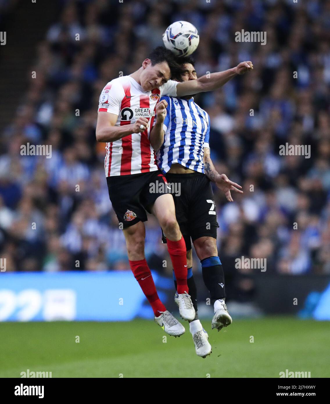 Sunderland battle ball hi-res stock photography and images - Alamy